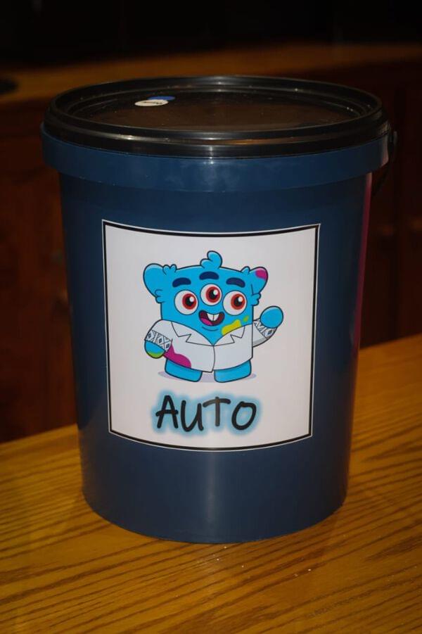 Ono Auto 13,5kg | Devon & Monique Winskopies